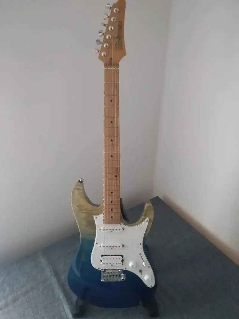 Ibanez AZ224F BIG Blue Iceberg Gradation Elektromos gitár eladó | GS ...