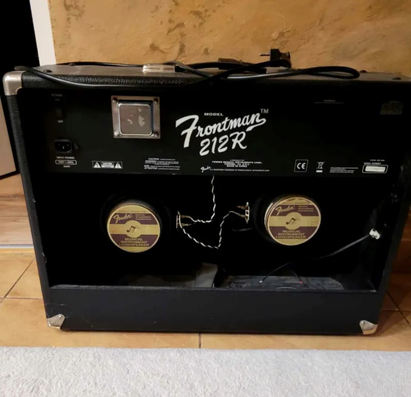 Fender Frontman 2x12 100 W Gitárkombó eladó | GS Fanatic