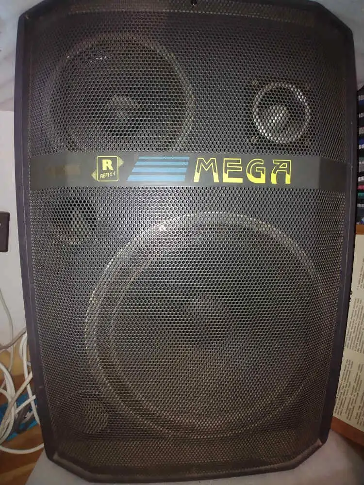 Reflex R-200 Hangfal eladó | GS Fanatic