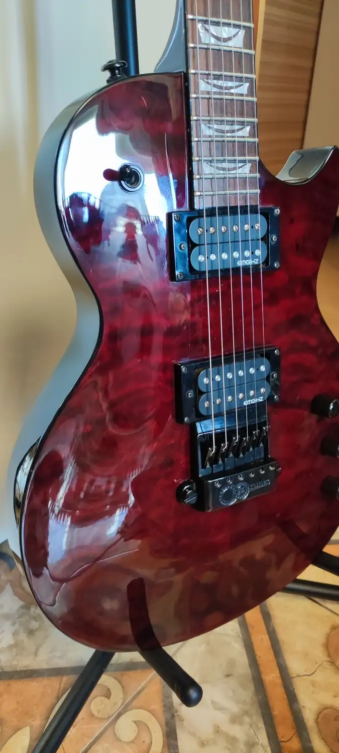 VGS Eruption Select Evertune Black Cherry Elektromos gitár for sale ...