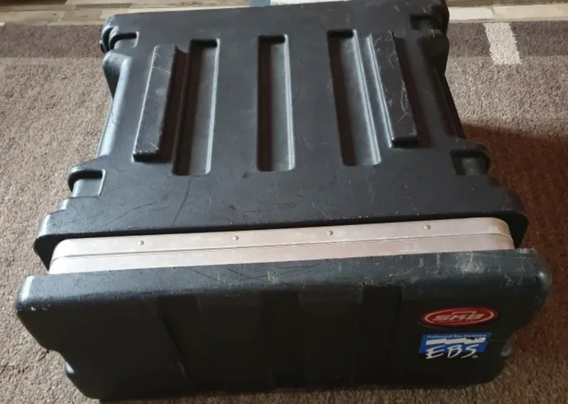 SKB 4u Rack doboz eladó | GS Fanatic
