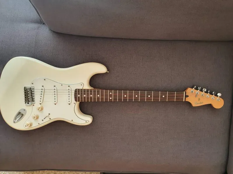 Fender Stratocaster Elektromos gitár eladó | GS Fanatic