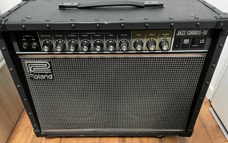 Roland JC-90 Gitárkombó for sale | GS Fanatic