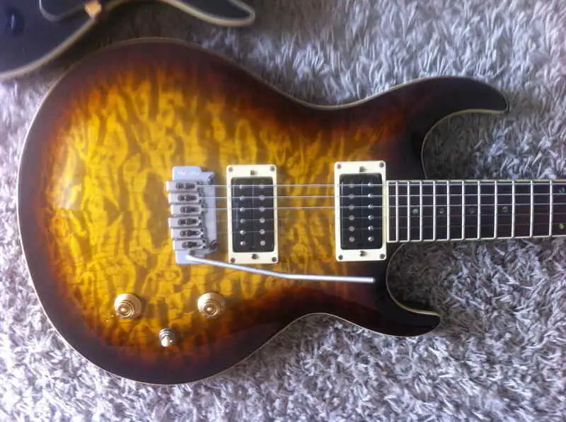 Samick Greg Bennett Um4 Elektromos gitár for sale | GS Fanatic