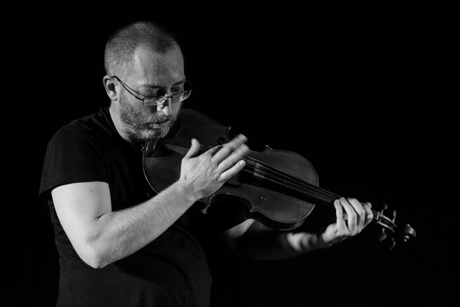 Fekete Ádám – kedvenc 2024-es dalok - | GS Fanatic, Connecting musicians